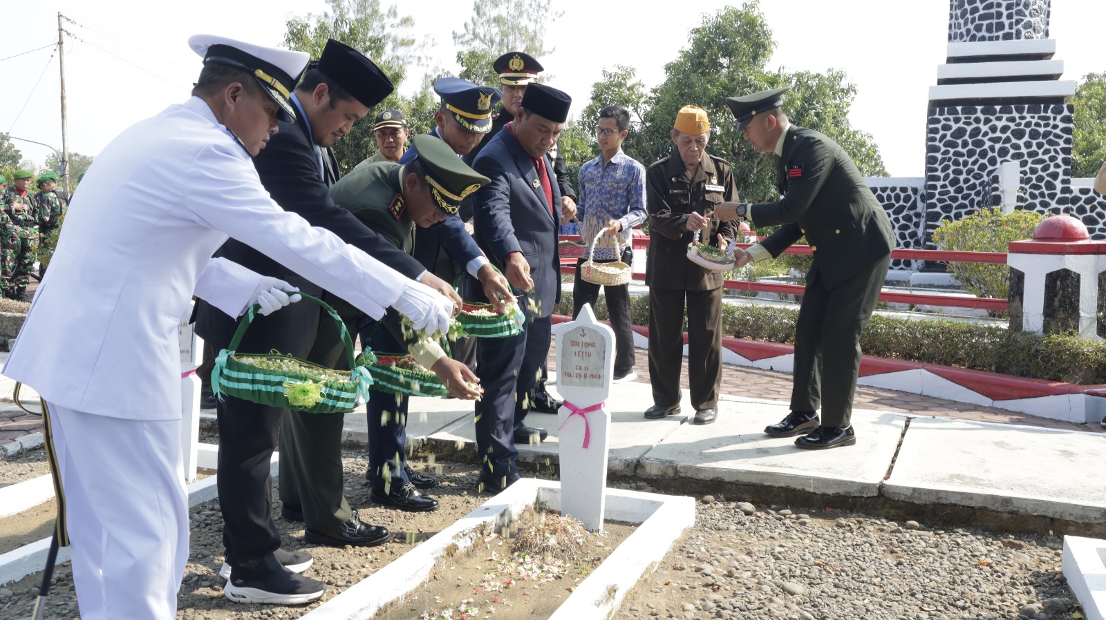 Peringati HUT Ke 78 TNI Tahun 2023, Kodim Pemalang Gelar Ziarah Nasional | Indonesia Cerdas News